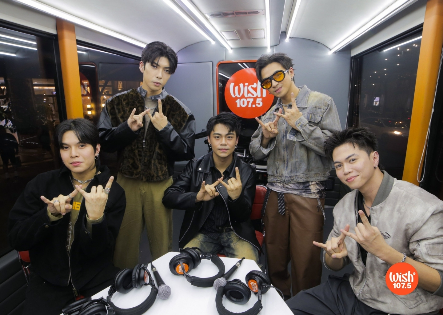 WRIVE makes their Wish 107.5 Bus debut with “Pano Kung” and “Ooh La La ...